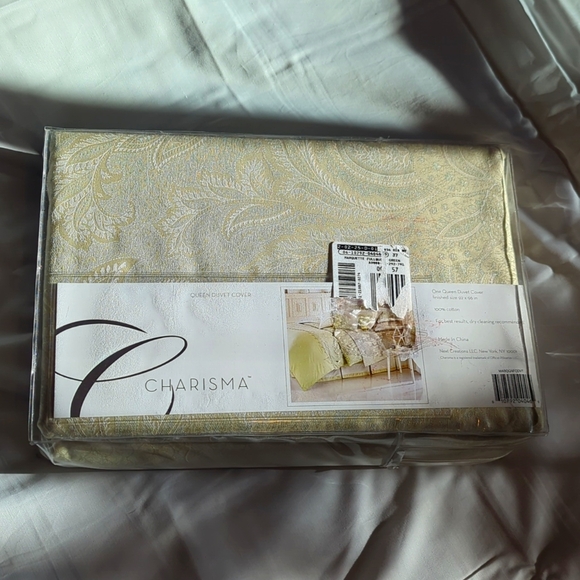 Charisma | Bedding | Charisma Marquette Queen Duvet Cover | Poshmark
